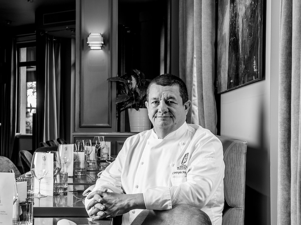 PEUGEOT PEPPER MILL: A LION AT YOUR TABLE