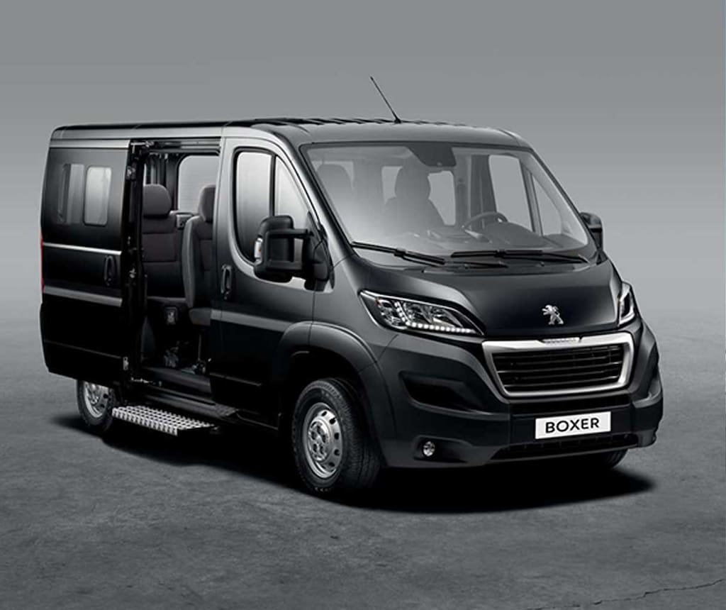 Peugeot e-Boxer & Boxer | Professional Electric Utility Van
