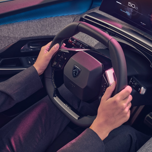 New PEUGEOT E-3008 | All-Electric | All-electric fastback compact SUV ...