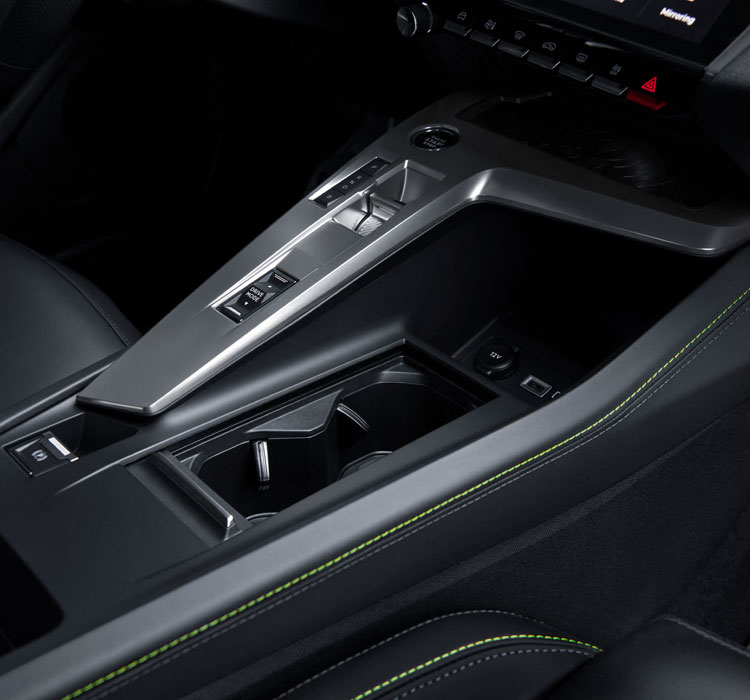 New PEUGEOT 308 SW HYBRID & 308 SW | Petrol/diesel or plug-in hybrid estate