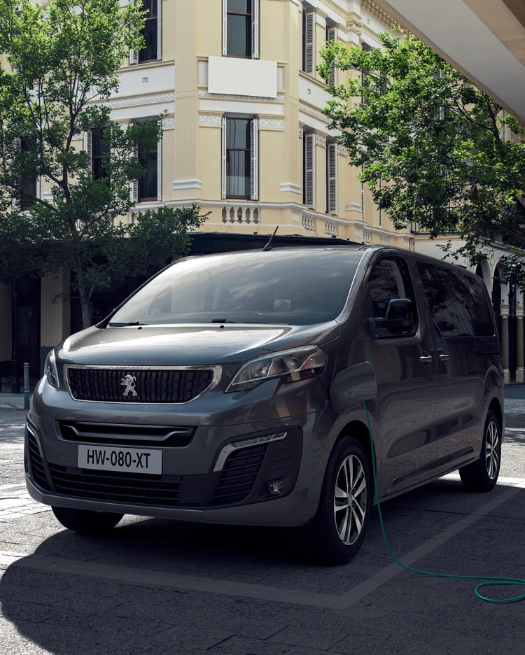 PEUGEOT e-Traveller & Traveller | The electric combispace by Peugeot